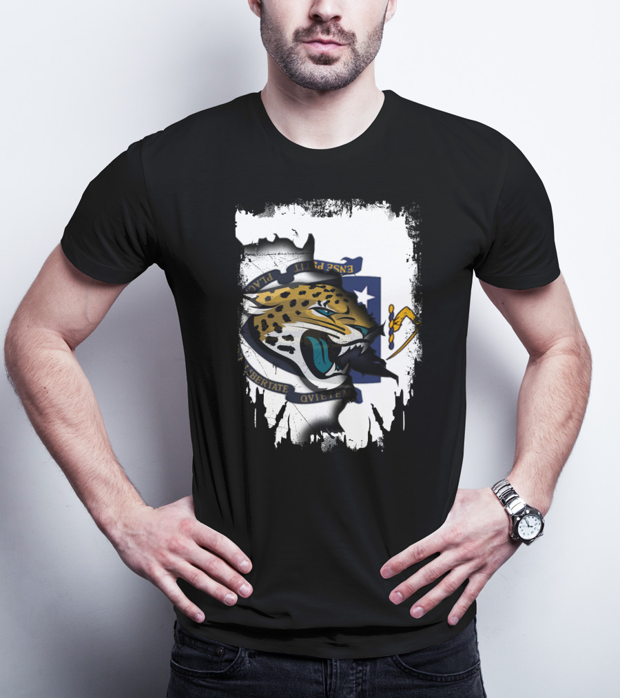Massachusetts State Flag With Jaguar Head Emblem T-Shirt