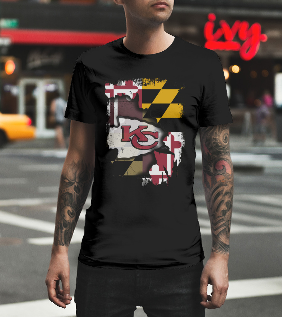 Maryland Flag With KC Chiefs Logo Background T-Shirt