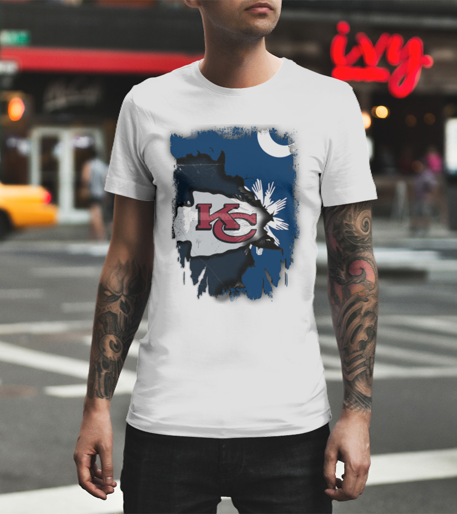 KC Chiefs Meet South Carolina Flag United T-Shirt