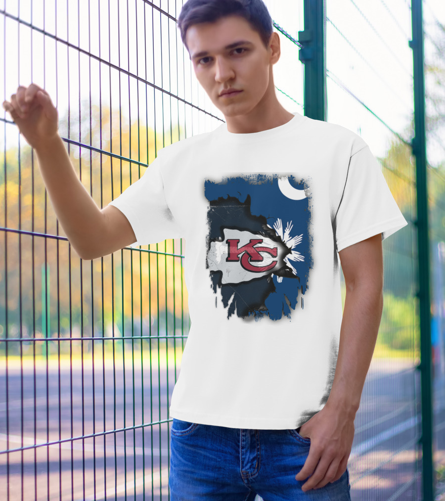 KC Chiefs Meet South Carolina Flag United T-Shirt