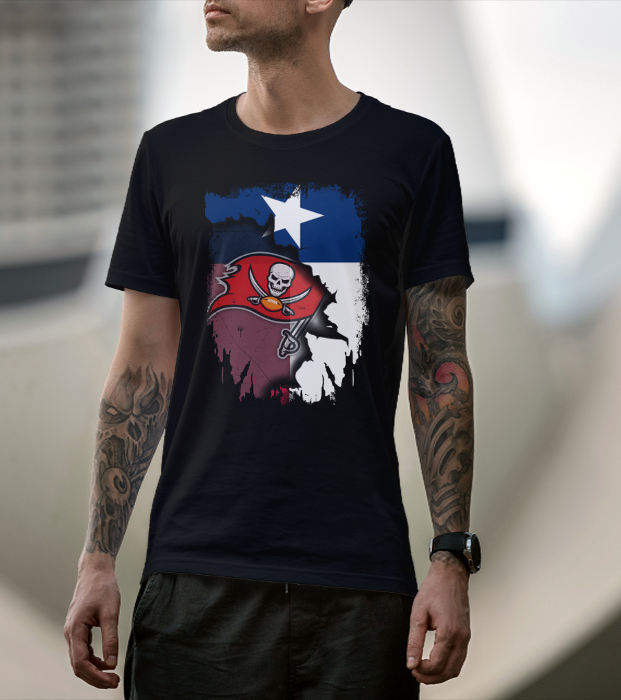 Texas Flag And Tampa Bay Buccaneers Skull And Swords Football Logo Combination T-Shirt