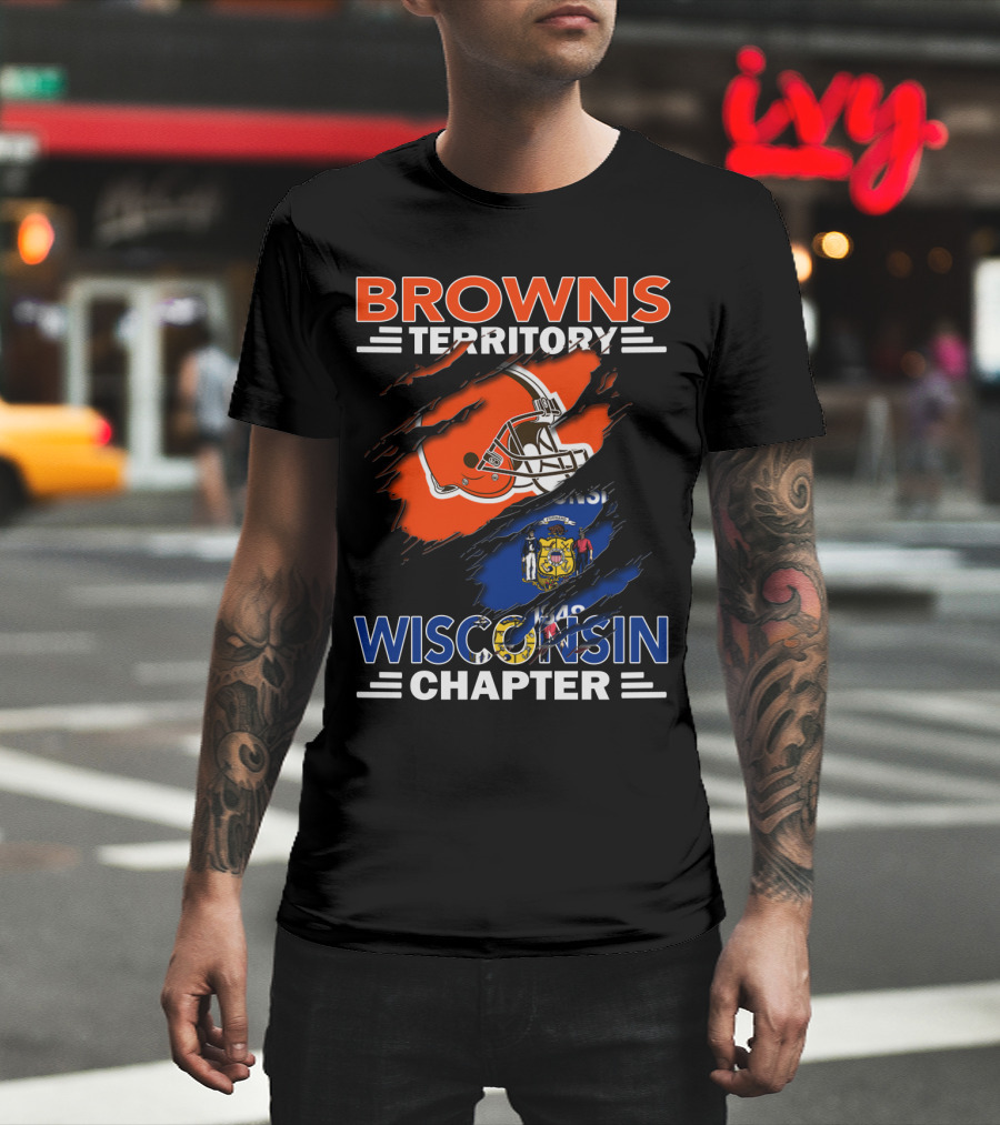 Browns Territory Wisconsin Chapter Helmet Over State Flag T-Shirt