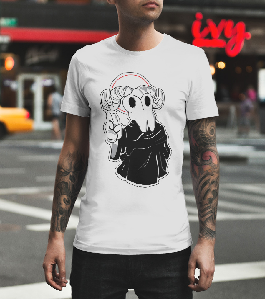 Kawaii Beezelbub Satan Evil Skull With Horns And Cloak T-Shirt