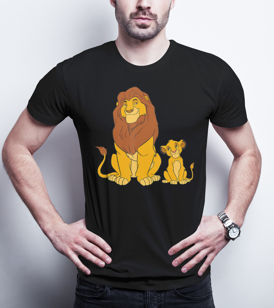 Disney The Lion King Mufasa And Young Simba Sitting Together T-Shirt