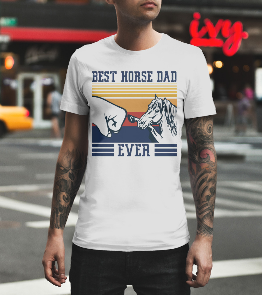 Best Horse Dad Ever Fist Bump Vintage Father T-Shirt