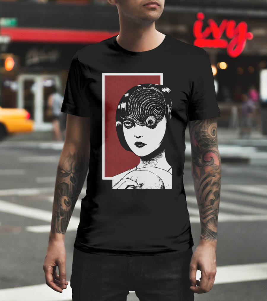 Junji Ito Uzumaki The Great Spiral Horror Manga Face With Spiral Eye T-Shirt