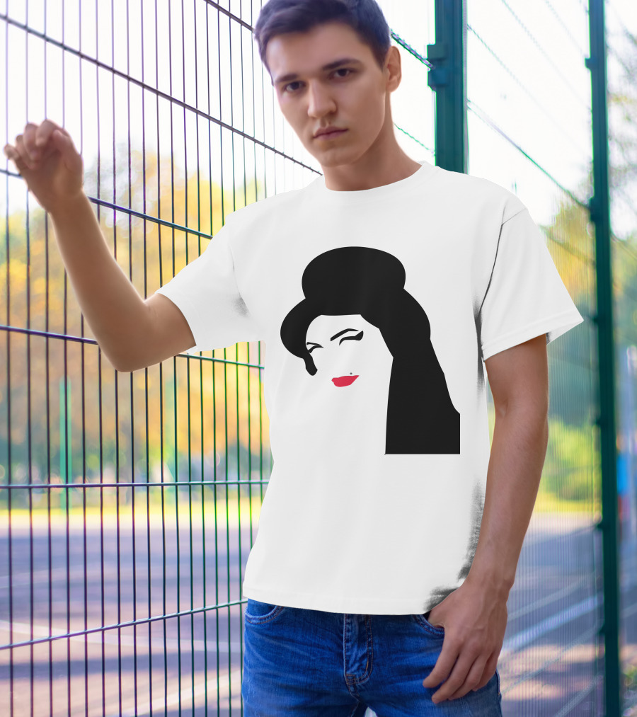 Amy Winehouse Iconic T-Shirt