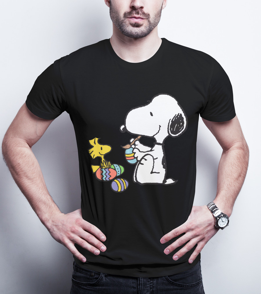 Peanuts Snoopy And Woodstock Painting Easter Eggs T-Shirt