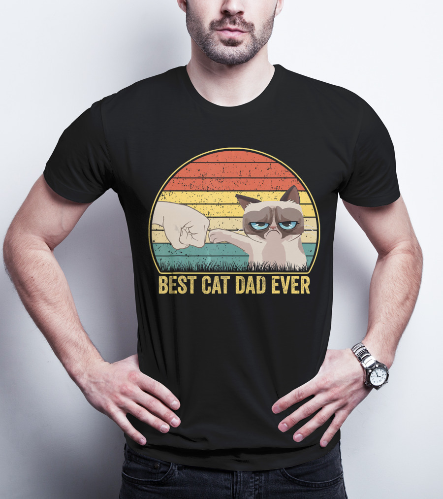 Best Cat Dad Ever Fist Bump Retro Style Cat Daddy T-Shirt