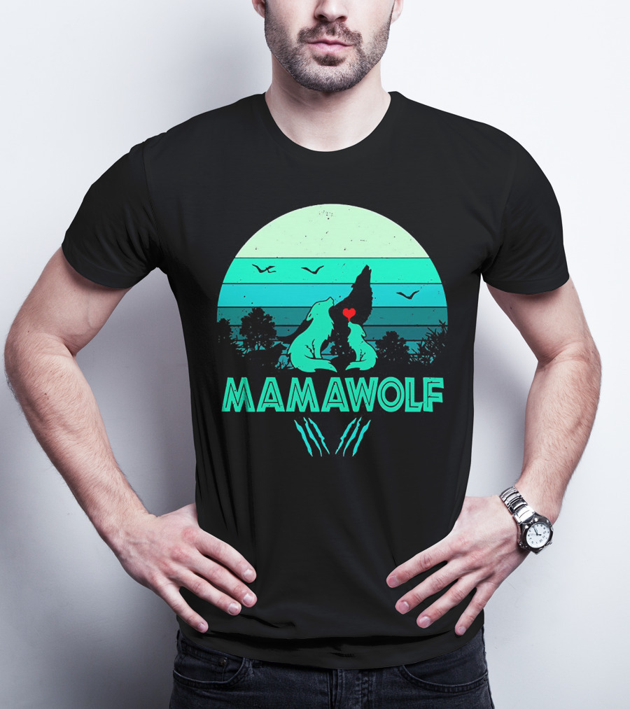 MAMAWOLF Babies Mom Vintage Wolf Heart Moon T-Shirt