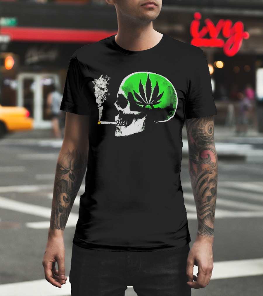 Weed Leaves Skull Smoking Joint Green Marijuana T-Shirt