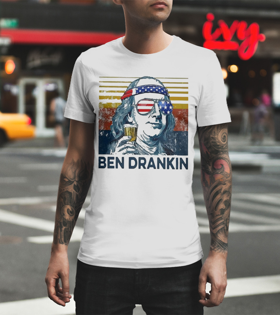 Ben Drankin Beer American Flag Sunglasses Patriotic Benjamin Franklin T-Shirt