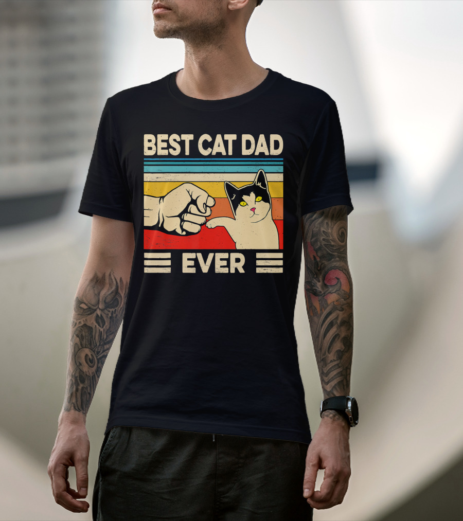 Best Cat Dad Ever Fist Bump Retro Cat T-Shirt