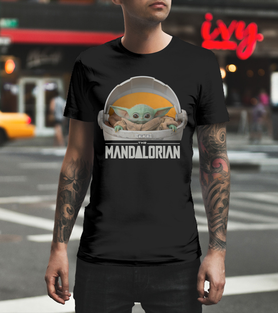 Star Wars The Mandalorian The Child In Floating Pod Iconic Character T-Shirt