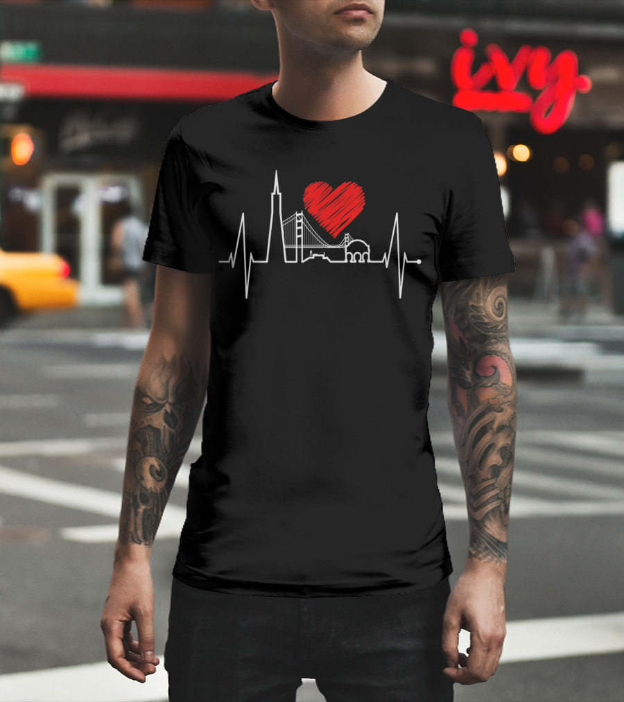 San Francisco Heartbeat Skyline California USA Iconic Landmarks With Heart And Pulse T-Shirt