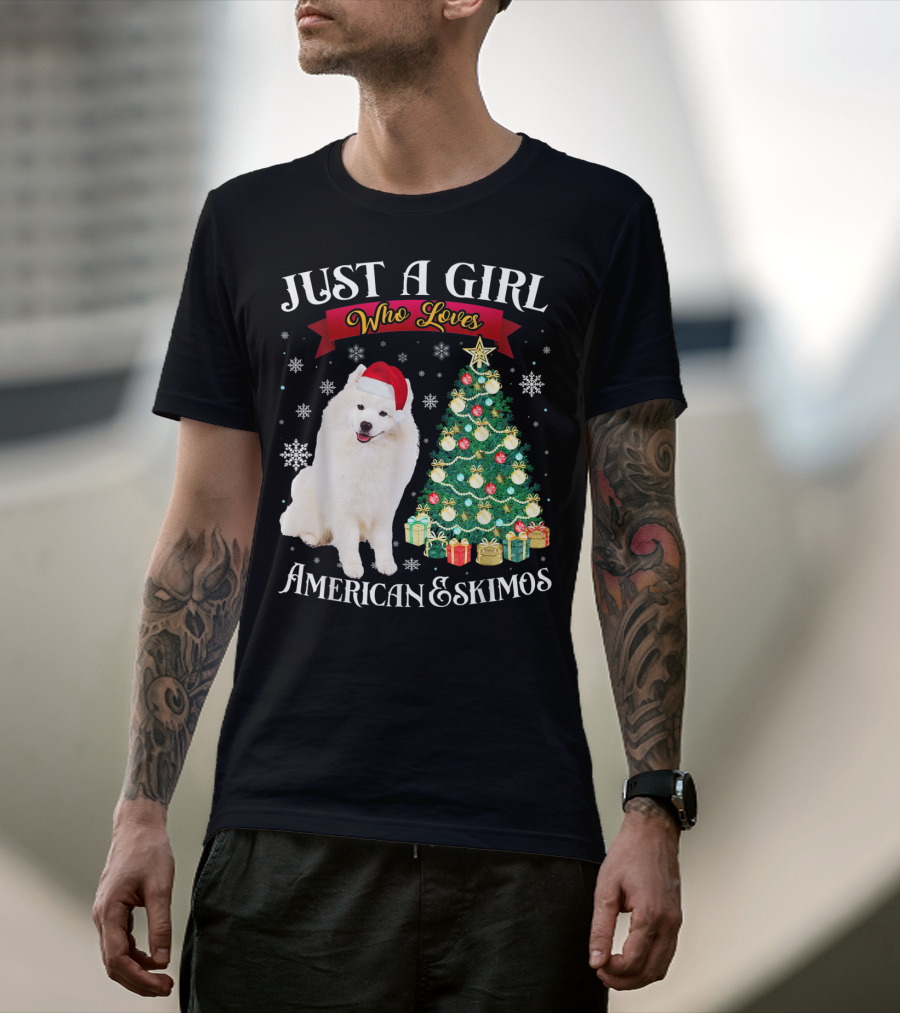 Just A Girl Who Loves American Eskimos Santa Hat Christmas Tree T-Shirt