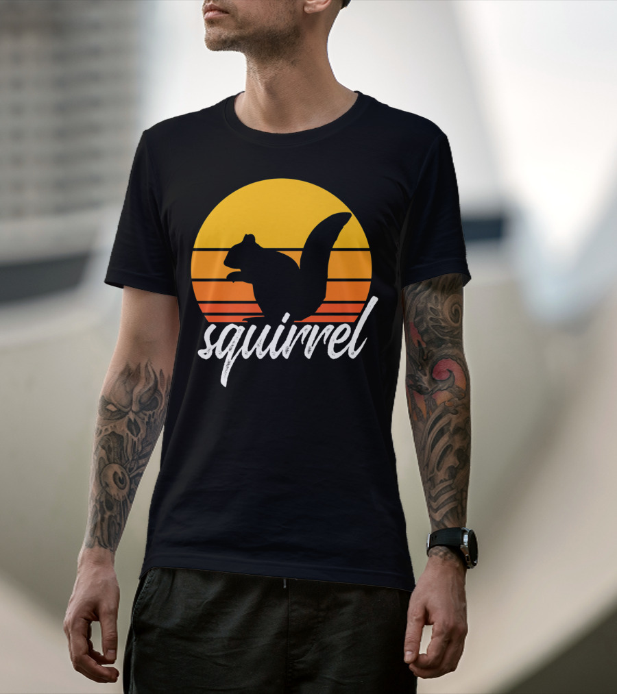 Squirrel Retro Sunset Silhouette Animal Lover Vintage T-Shirt