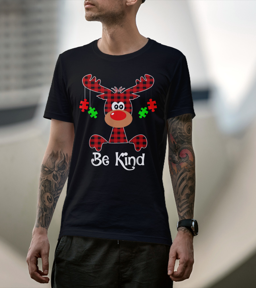 Be Kind Checkered Reindeer With Puzzle Pieces Autism Awareness Christmas T-Shirt