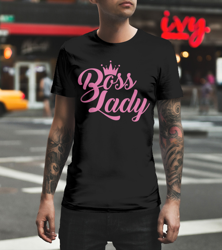 Boss Lady Fashionable Pink Crown Text T-Shirt