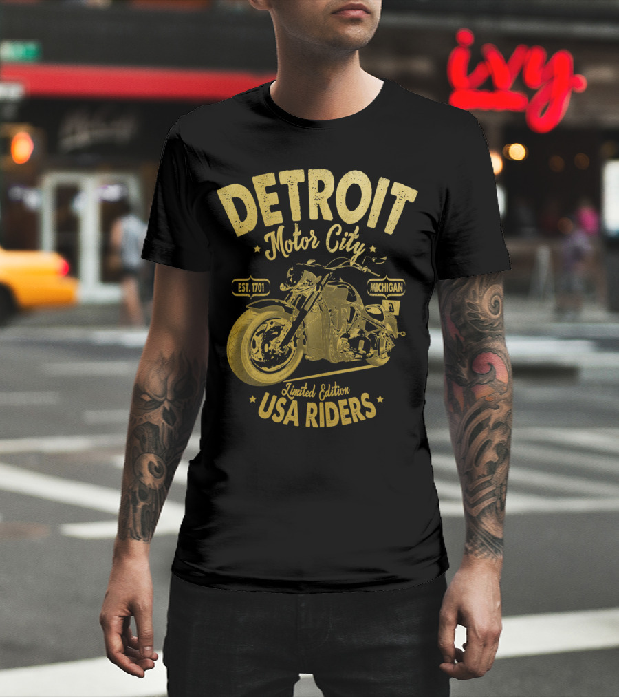 Detroit Motor City Michigan Est. 1701 USA Riders Gold Vintage T-Shirt