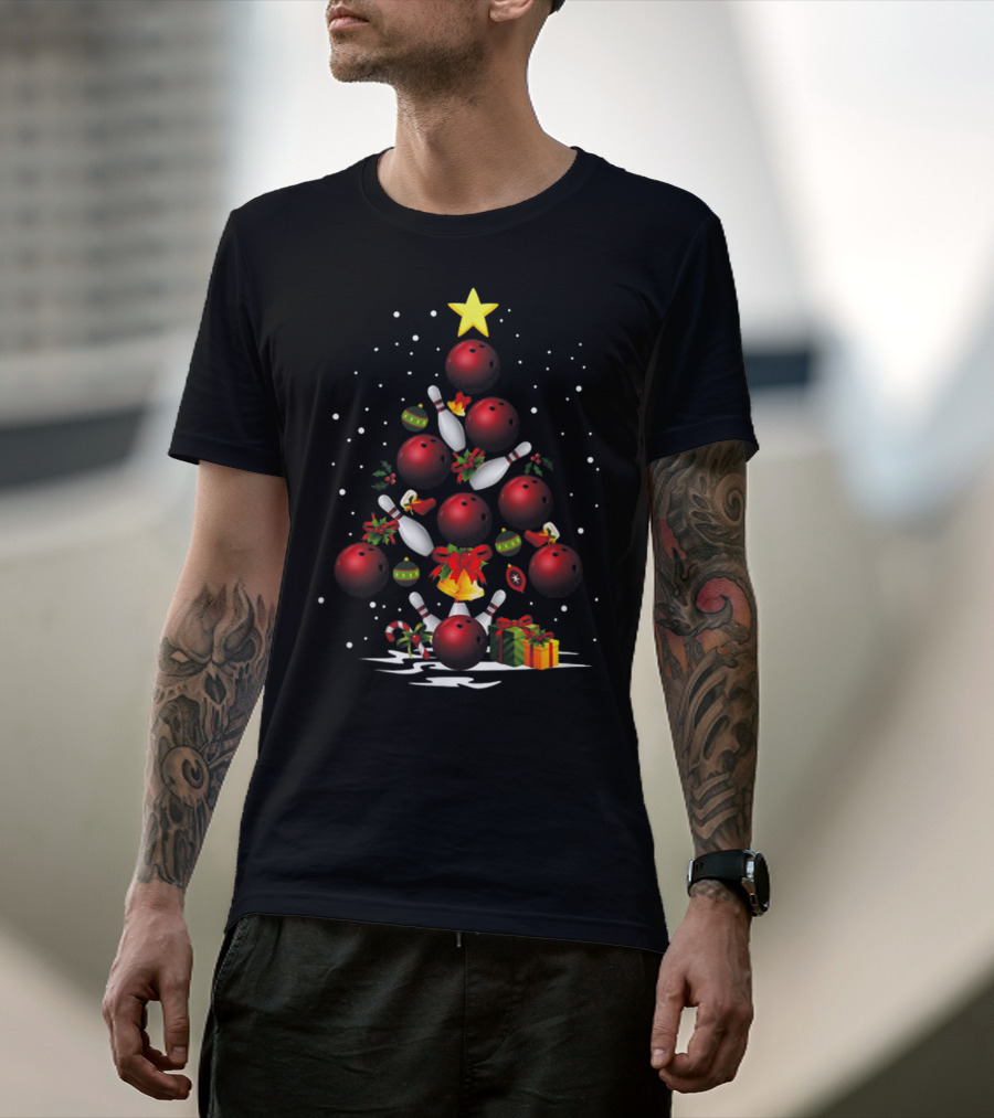 Funny Bowling Christmas Tree Light Bowling Ball Ornaments Star Pin Gifts T-Shirt