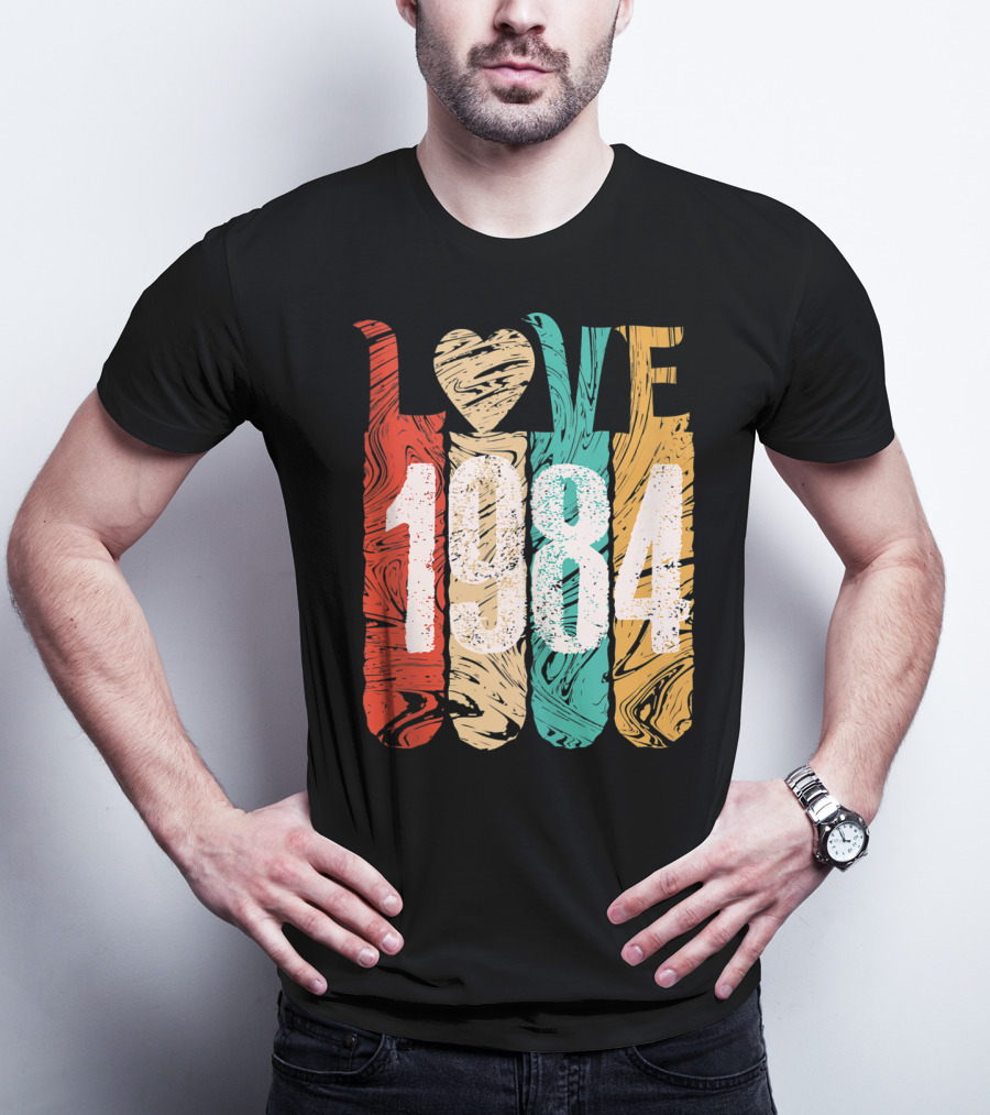 Love 1984 Classic Best Year Perfect Cool T-Shirt
