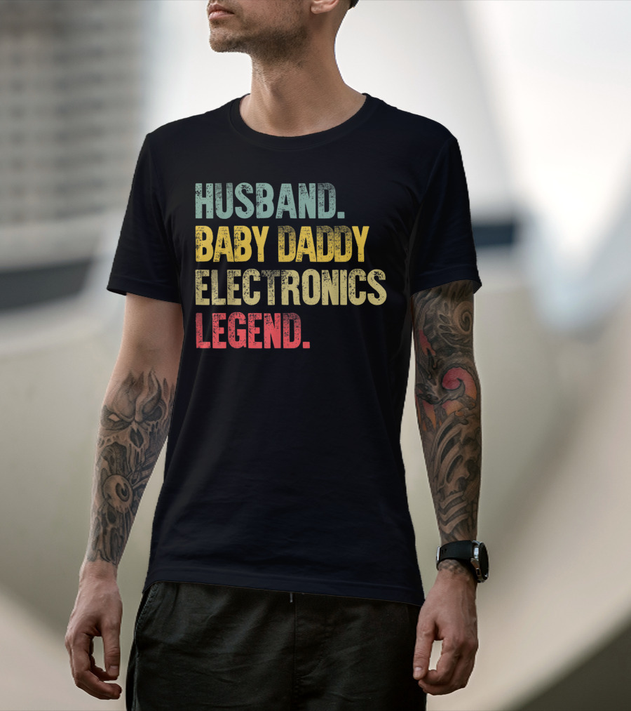 Husband Baby Daddy Electronics Legend Mens Funny Vintage T-Shirt