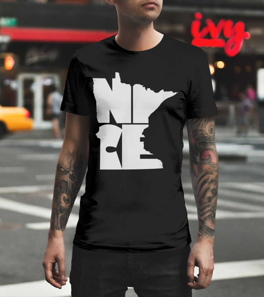 Minnesota Nice Map Outline T-Shirt
