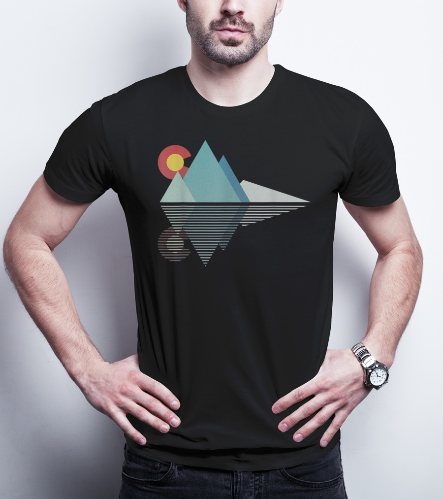Colorado Flag Geometric Mountain Reflection T-Shirt