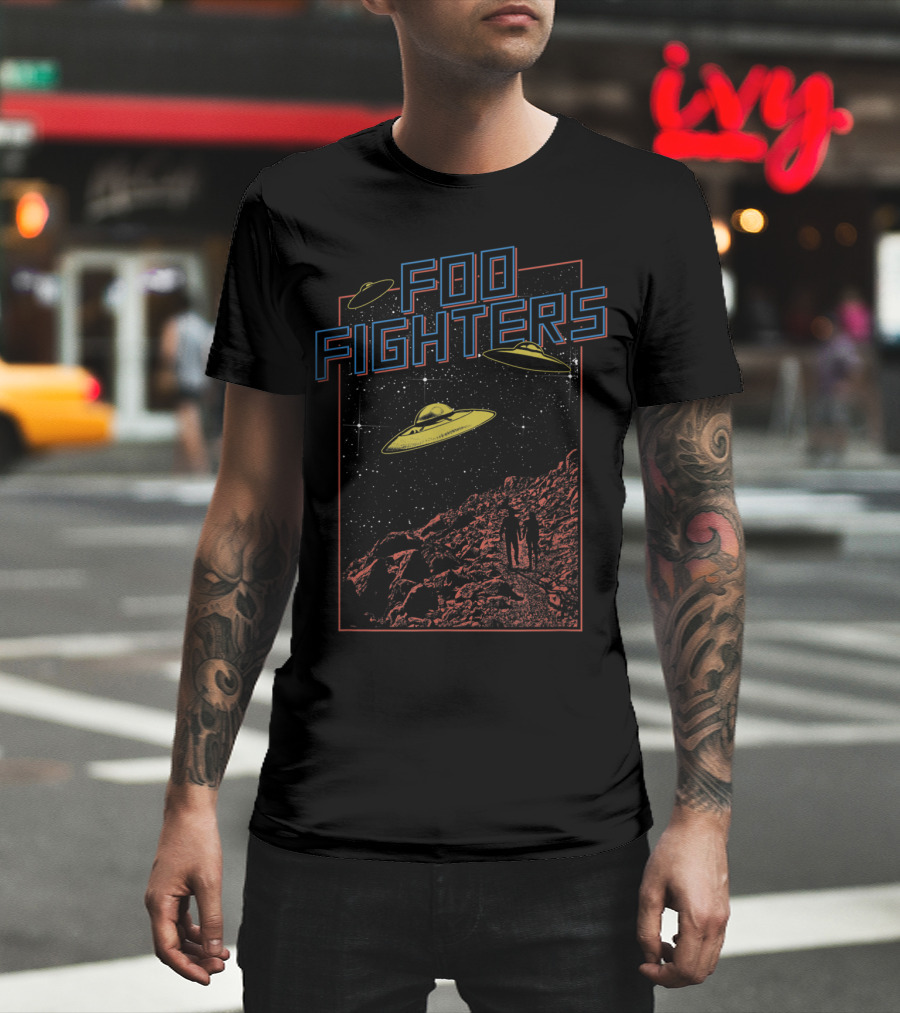 Foo Fighters UFO And Space Scene With Astronauts And Starry Sky T-Shirt