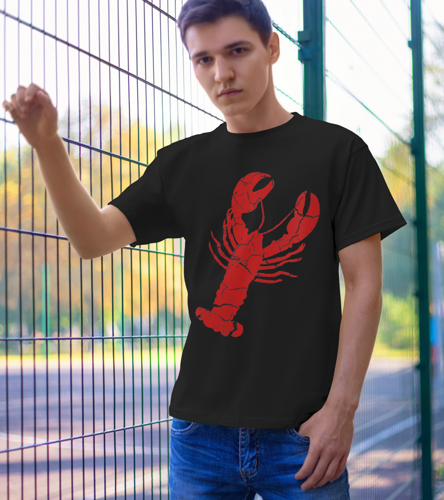 Vintage Lobster Print Red Cracked T-Shirt