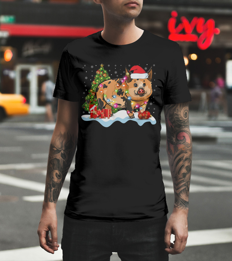 Kunekune Pig Santa Hat Christmas Tree Lights Snowflakes T-Shirt