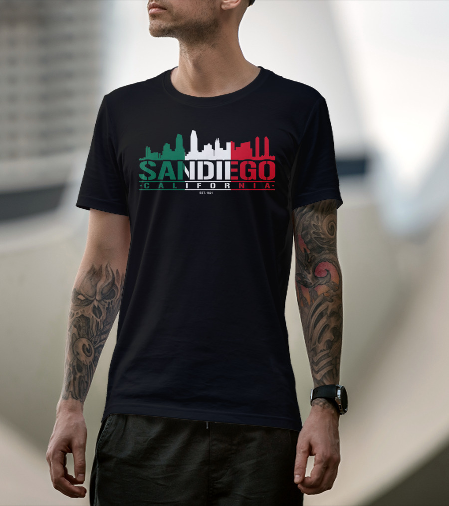 San Diego California Skyline Est. 1821 Classic Look T-Shirt