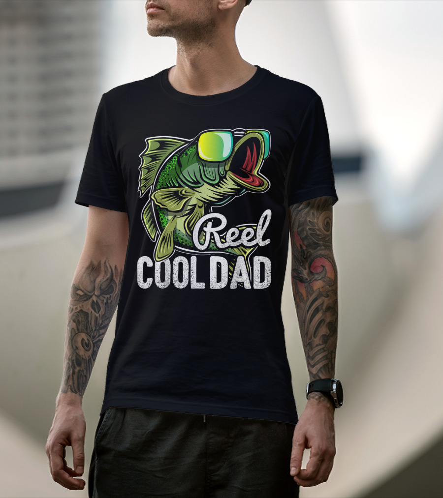 Reel Cool Dad Fishing Sunglasses Bass T-Shirt