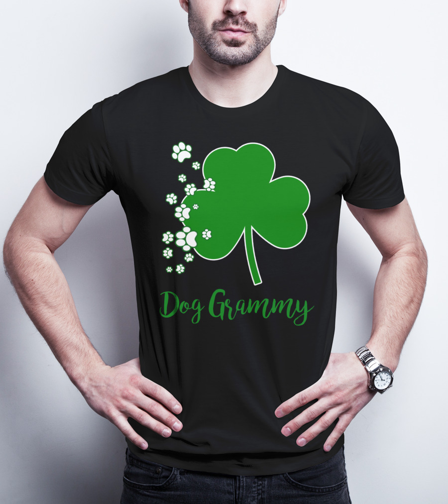 Dog Grammy Irish Shamrock With Paw Prints Best Grandmother's T-Shirt