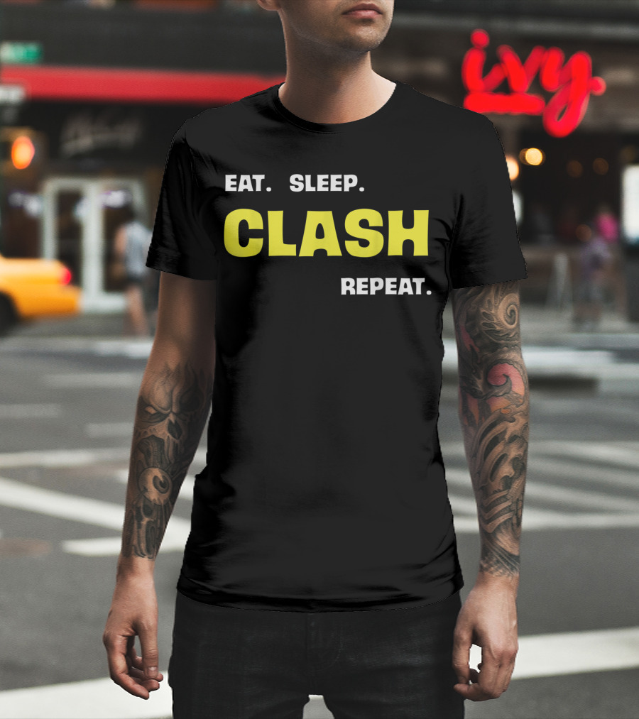 Eat Sleep Clash Repeat Retro Gaming Motif T-Shirt