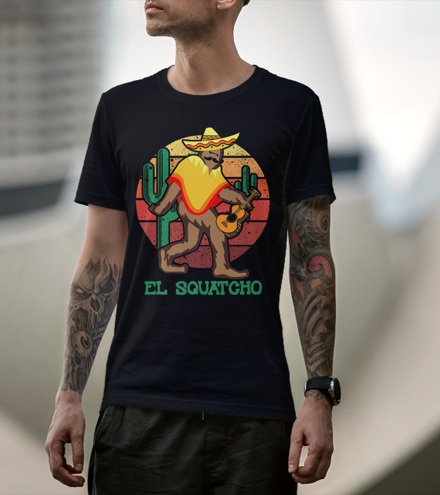 El Squatcho Mexican Sasquatch Bigfoot Cinco De Mayo Cactus Sunset Sombrero Guitar T-Shirt
