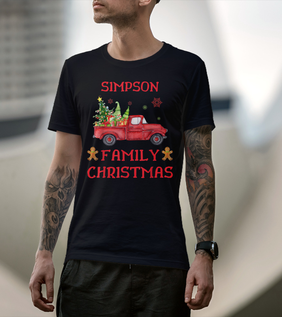 Simpson Family Christmas Old Red Truck With Tree And Gingerbread Men T-Shirt