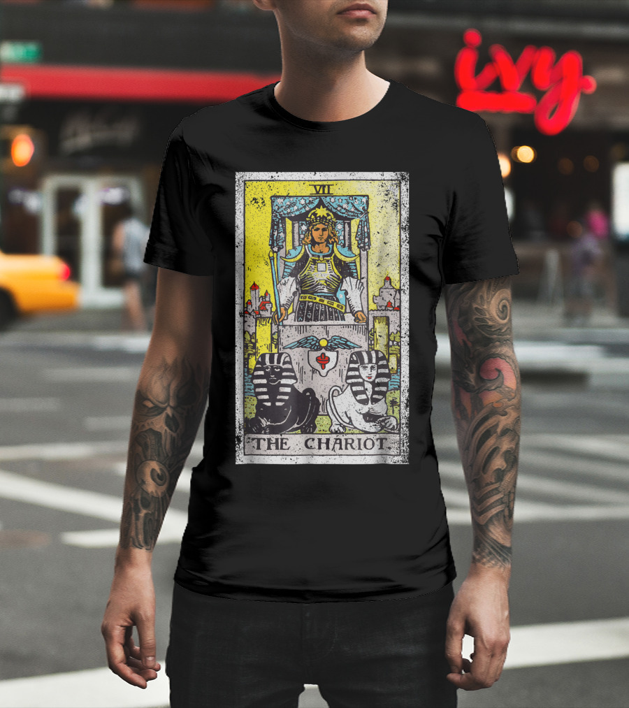 VII The Chariot Tarot Card T-Shirt
