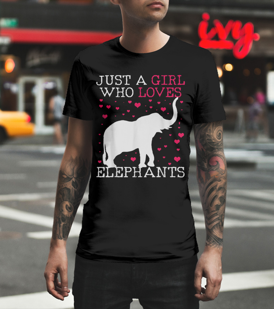 Just A Girl Who Loves Elephants With Heart Graphics T-Shirt