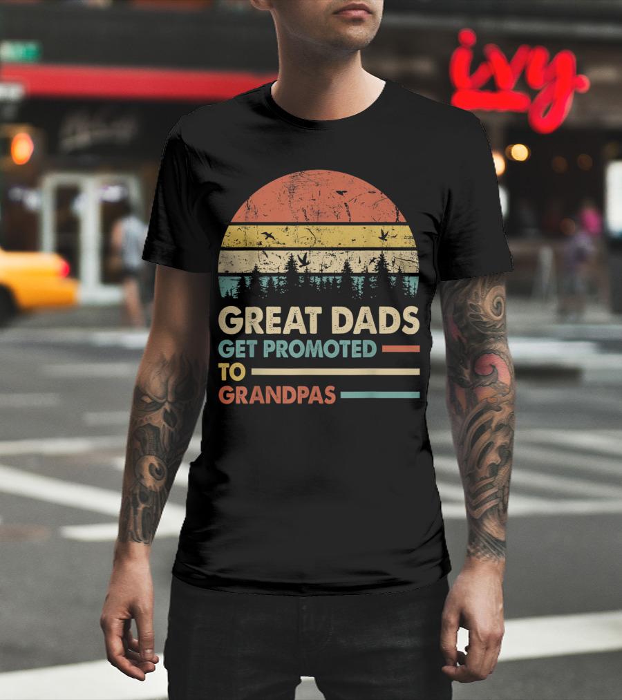 Great Dads Get Promoted To Grandpas Retro Sunset Forest T-Shirt
