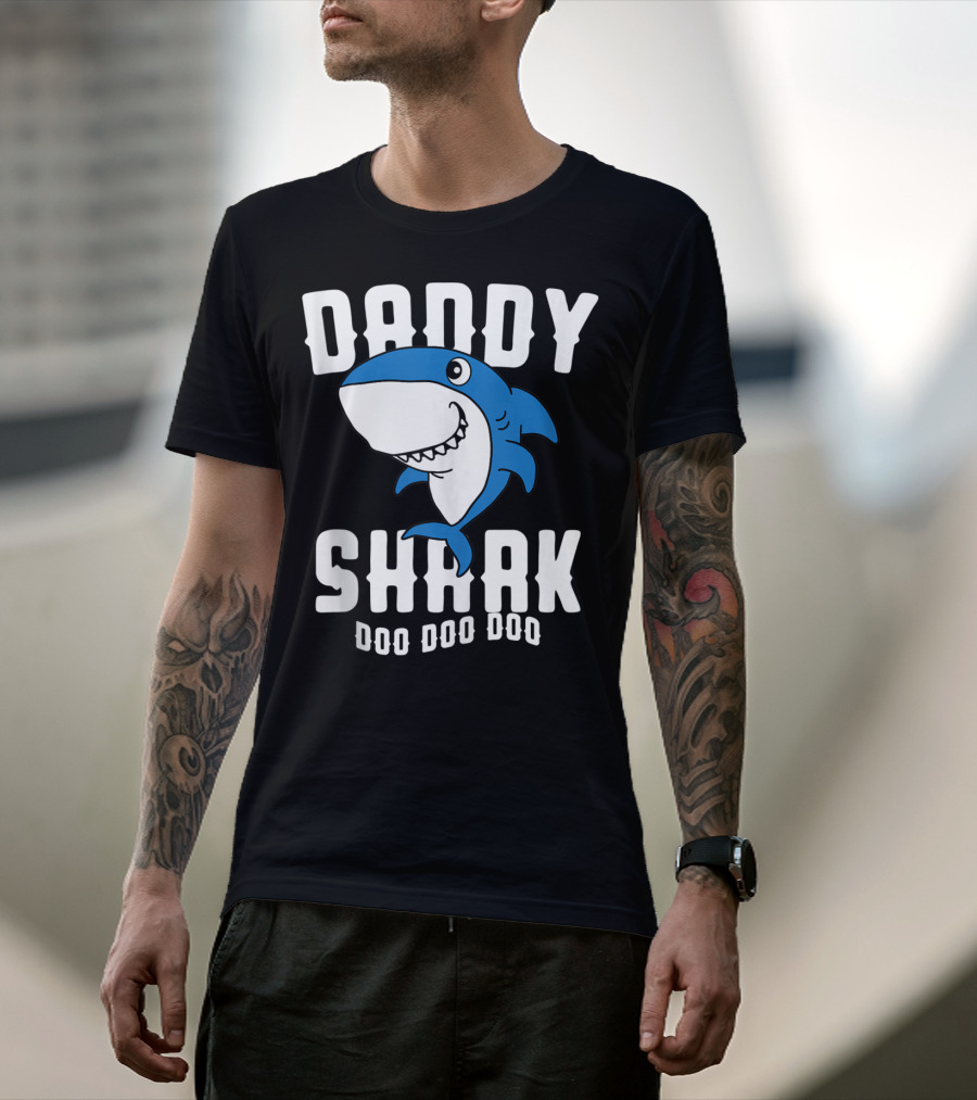 Daddy Shark Doo Doo Doo Husband Father's Day Gran T-Shirt