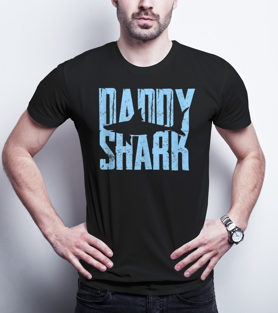 Daddy Shark Father's Day Gift Mens T-Shirt