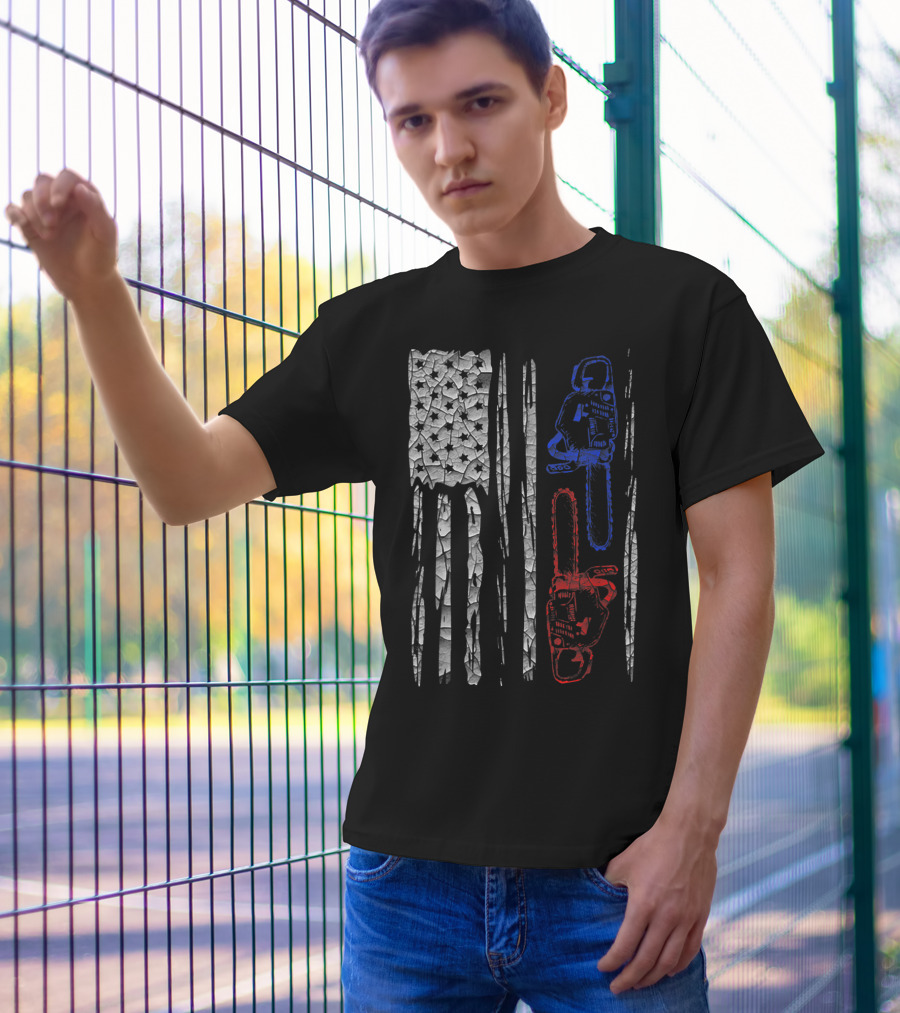 US FLAG CHAINSAW Lumberjack Logger Lumber Patriotic Chainsaws T-Shirt