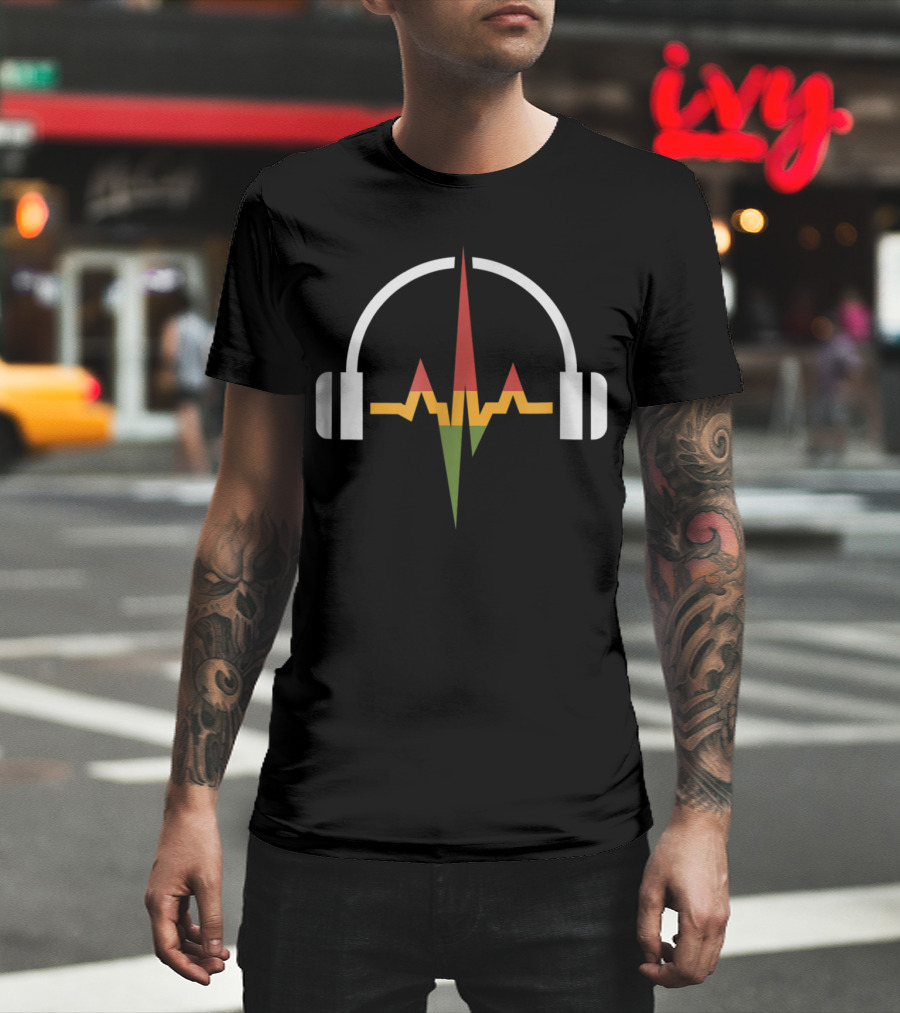 Rasta Headphones Music Wave With Reggae Color Sound Wave T-Shirt