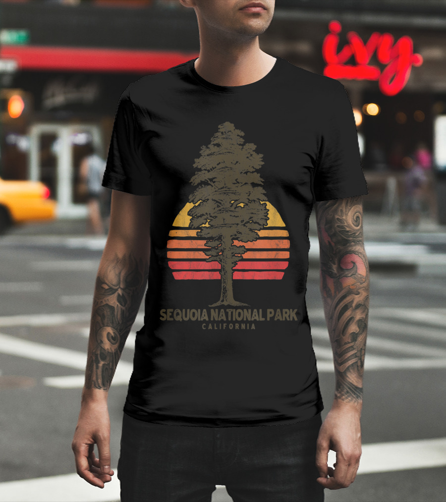 Sequoia National Park California Tree Sunset Retro Vintage Minimalist T-Shirt