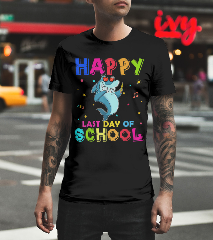 Happy Last Day Of School Dabbing Shark 123 Music Notes T-Shirt