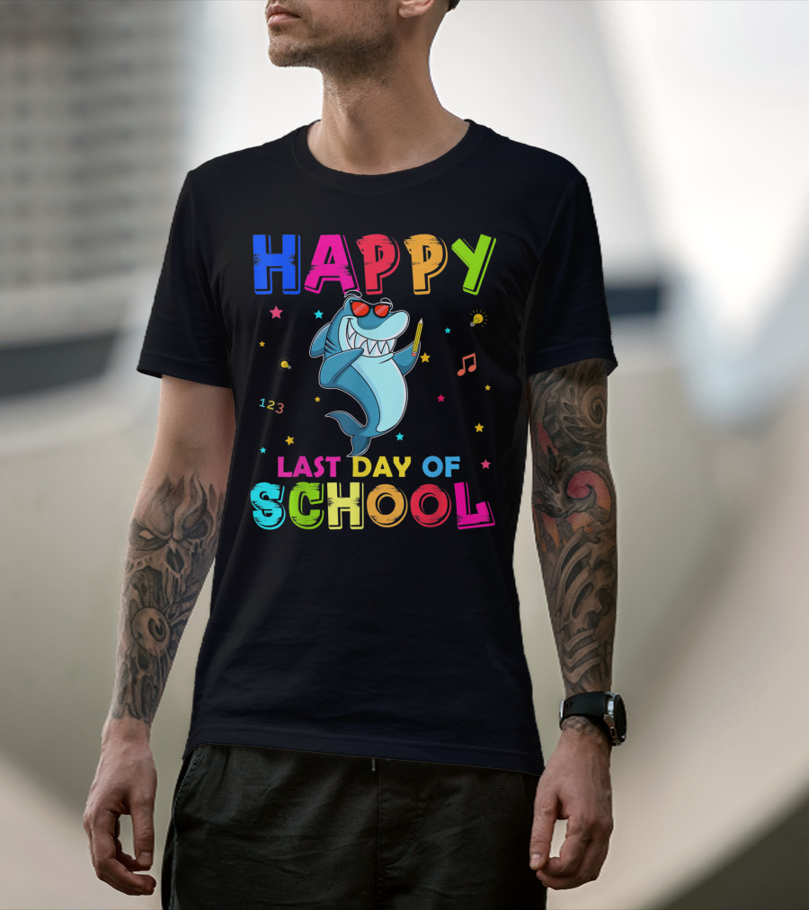 Happy Last Day Of School Dabbing Shark 123 Music Notes T-Shirt