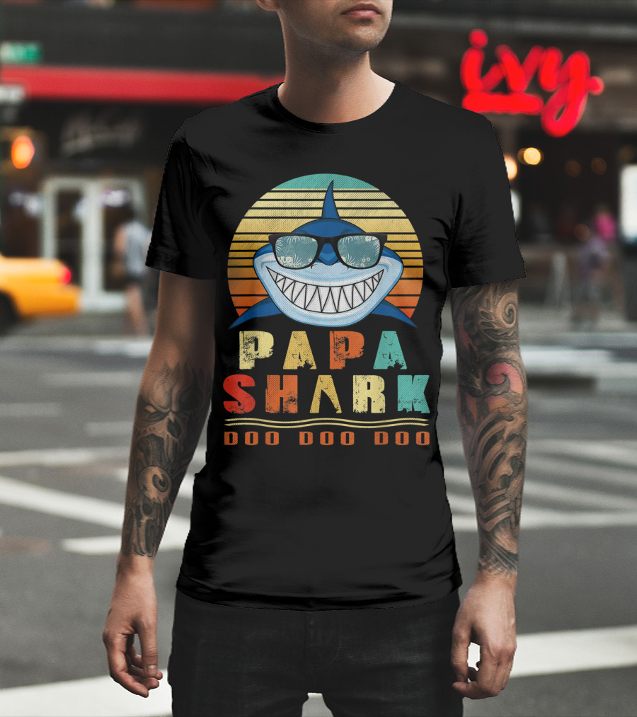 Papa Shark Doo Doo Doo Cool Sunglasses Retro Sunset Vibe T-Shirt
