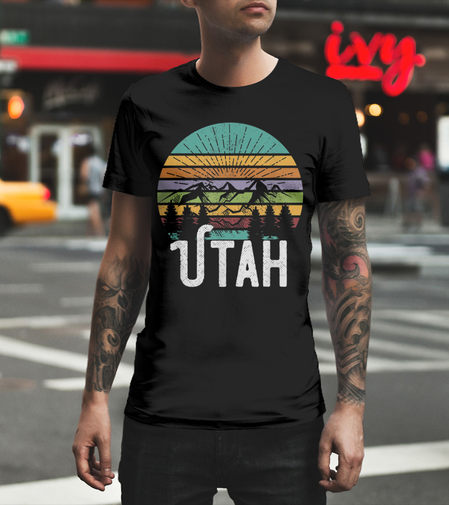UTAH Vintage Mountain 70's 80's Style Retro Sunset Landscape T-Shirt